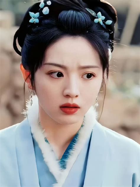 ปักพินโดย Vaaty23 ใน เถียนซีเวย Tian Xiwei 田曦微