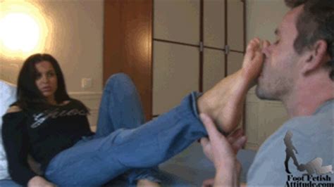Foot Fetish Attitude Clip Store Brutal Foot Face Slapping With
