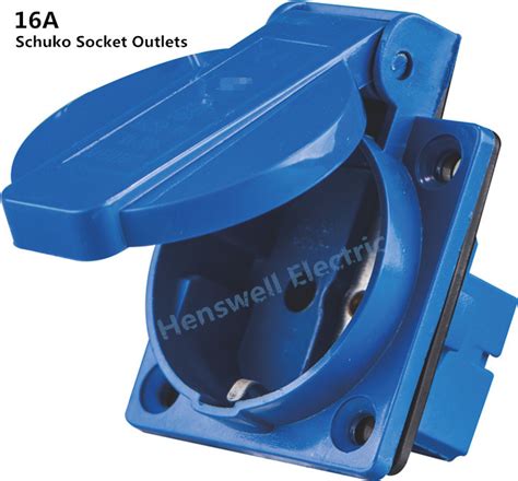 Flange Mount Schuko Socket Outlet Ip44 Industrial Schuko Socket