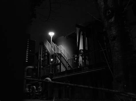秘密結社のアジト 0fb7e7f7 By Coraika （id：11596654） 写真共有サイトphotohito