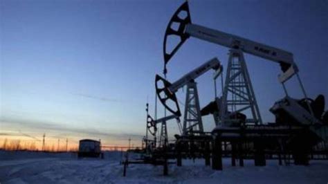 Rosneft Reliance Agree Biggest Ever India Russia Oil Supply Deal