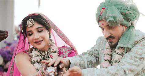 Sakshi Agarwal Wedding சாக்‌ஷி அகர்வால் நவ்னீத் திருமண புகைப்படங்கள்