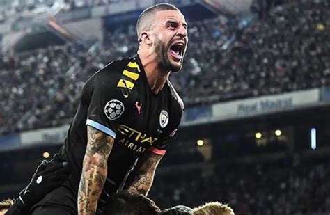 Un Jugador Del Manchester City Rompió La Cuarentena Para Hacer Una