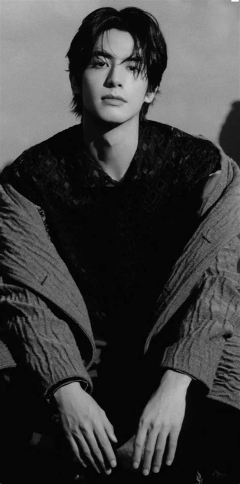 Song Wei Long