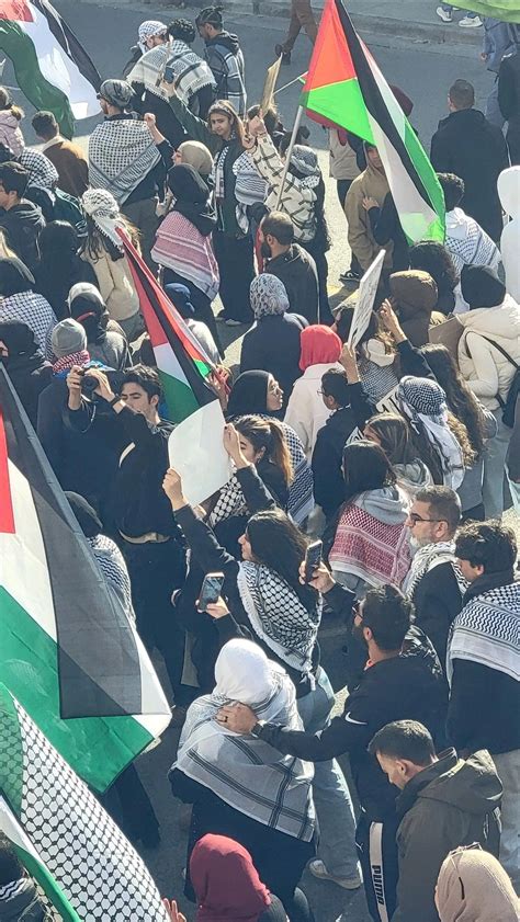 You Would Think They Won The World Cup Today For Several Hours Londoners Witnessed A