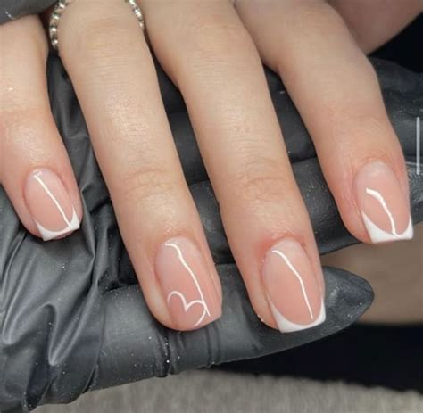 Uñas Lindas Y Sencillas 3 Diseños Para Usar Después De Los 55 Y Lucir