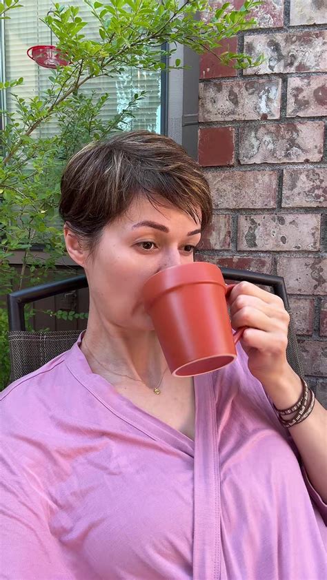 Mashanova83 Mashanova20 Urlebird