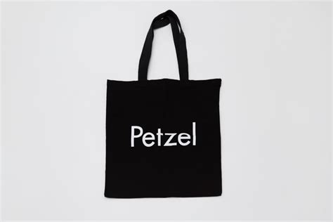 Black Tote Publications Petzel Gallery