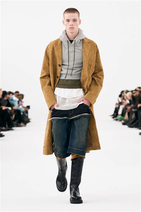 Givenchy Fall Menswear Collection Vogue