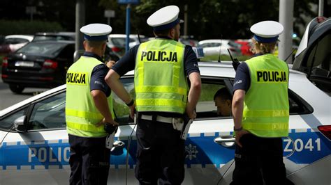 Obława na 40 latka W Kostrzynie nad Odrą ustawiono blokady i poderwano