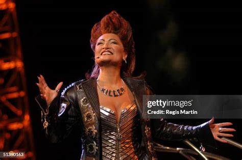 31 Annie Crummer Photos And High Res Pictures Getty Images