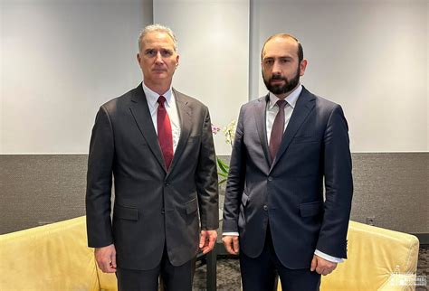 Արարատ Միրզոյանը Լուիս Բոնոյին է ներկայացրել Լաչինի միջանցքի շուրջ