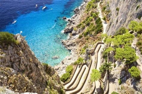 10 самых красивых островов Европы для отдыха