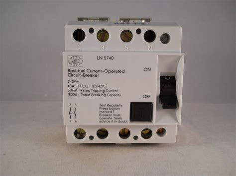 Mk Rcd 40 Amp 30ma Double Pole 4 Module 40a Sentry Ln5740 Willrose