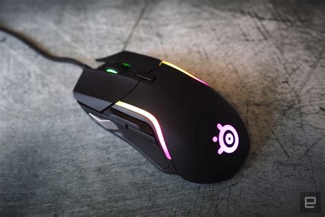 Steelseries Rival 5 Is A Solid Jack Of All Trades Gaming Mouse Engadget Steelseries Rival 5 Is A Solid Jack Of All Trades Gaming Mouse Engadget
