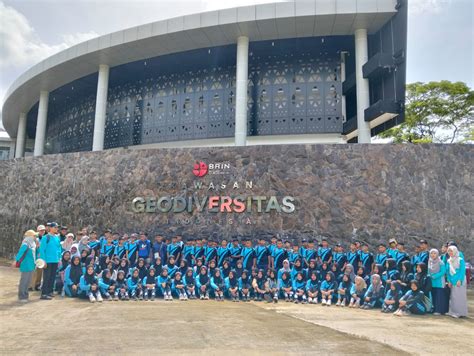 Outing Class Smp Negeri 3 Karangsambung