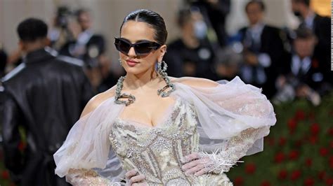 Rosalía Se Une Al Mundo De La Moda De Kim Kardashian Video