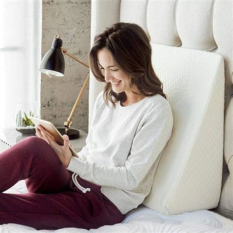 12 Best Pillows For Sitting Up In Bed In Depth Analysis