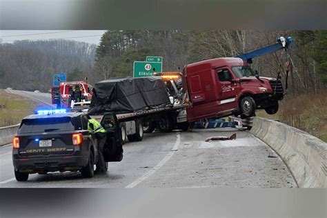 After Multi Vehicle Accident Shuts Down I 79 Motorists Urged To Slow