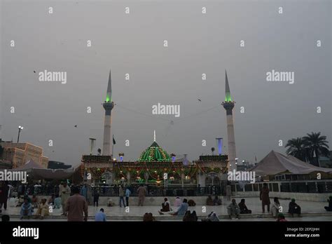 Data Ali Hajveri Qawali Berlinjawer