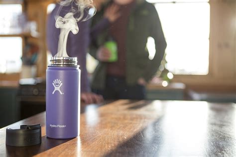 Hydro Flask 20 Oz Double Wall Vacuum Insulated Stainless Steel Water