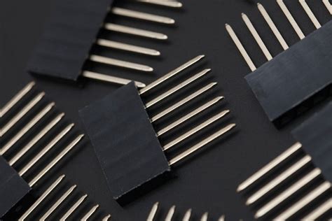 FIT0147 Stackable Header 6 Pin Extra Long Legs 0 1inch Spacing