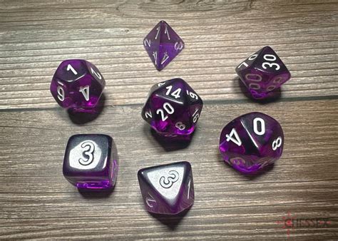 Chessex Polyhedral Set 7 Translucent Purplewhite
