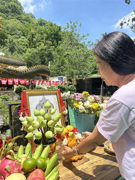 พญานาคองค์ดำคำแสนสิริจันทรานาคาธิบดี รุ่นแสนทรัพย์นาคราชวัด ถ้ำบาดาล จ