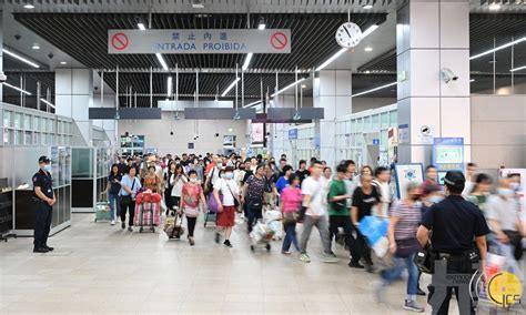 有效期五年 停留不超過90日 港澳外籍居民可辦「回鄉證」往返內地 澳門力報官網