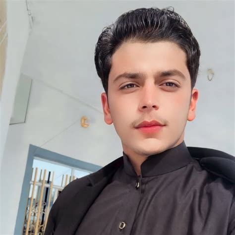 ‎ربيع العطيه‎ Rabix3 • Threads Say More