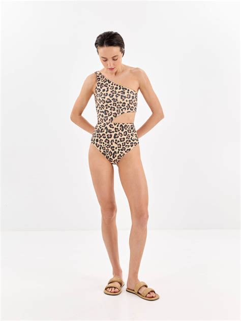 Купальники