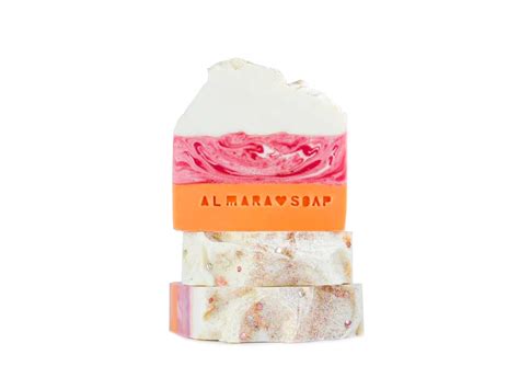 Almara Soap Přírodní Mýdlo Sakura Blossom Dark Concept Store