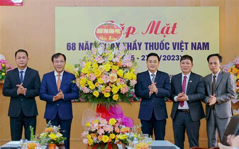 Không Ngừng Nâng Cao Y đức Thực Hiện Sứ Mệnh Bảo Vệ Chăm Sóc Sức Khỏe