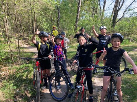 Jong Geleerd Oud Gedaan Jeugd MTB VRTC De 8 Kastelenrijders
