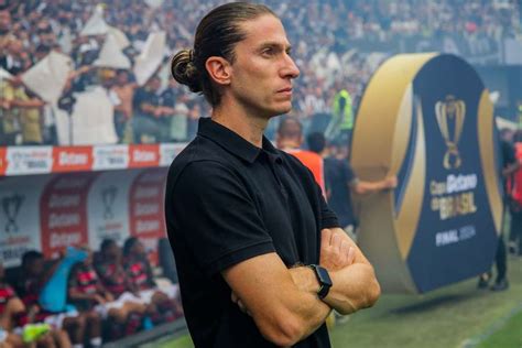 Wesley Garante Vantagem Do Flamengo De Filipe Luís Para Final Do Carioca