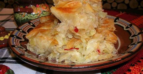 Зелник баница с кисело зеле Recipe Food Recipes Tasting