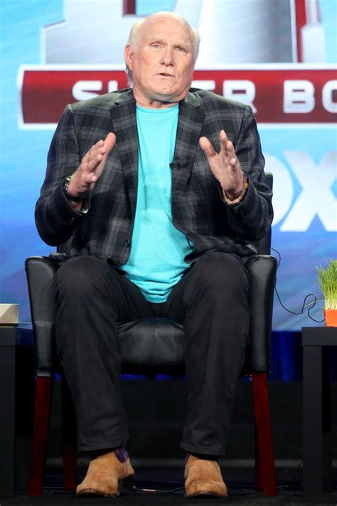 Fox Nfl Sunday Host Curt Menefee Weighs In On Terry Bradshaw Future