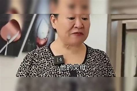 爆笑：老丈人生病女婿无动于衷，母亲得知把儿子教训一顿，结局暖心女婿母亲老丈人