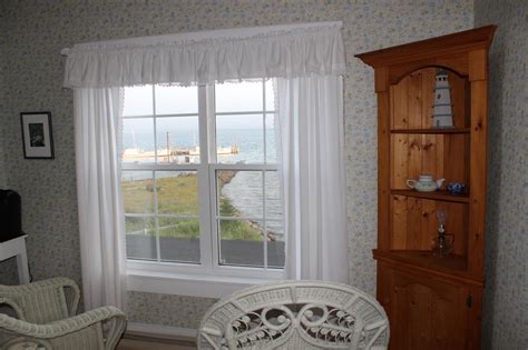 Compass Rose Heritage Inn North Head