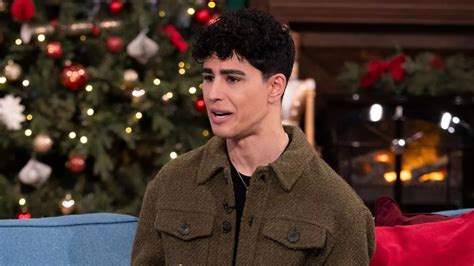 Omid Scobie Admits To Having Long Term Friendships With Sources In New Interview Mirror Online