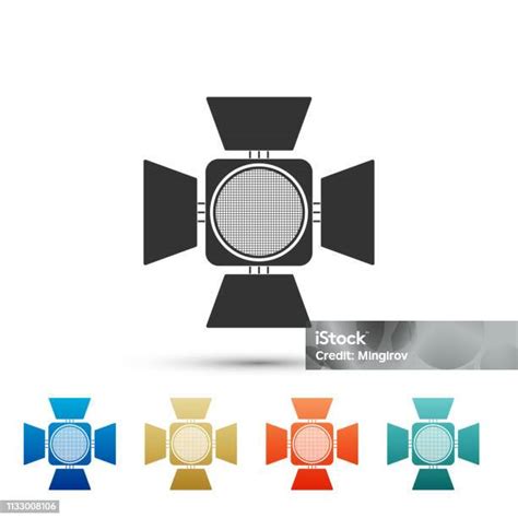 영화 스포트라이트 아이콘 흰색 배경에 고립입니다 빛 효과 장면 스튜디오 쇼 색상 아이콘의 요소를 설정 합니다 벡터 일러스트 개념에 대한 스톡 벡터 아트 및 기타 이미지