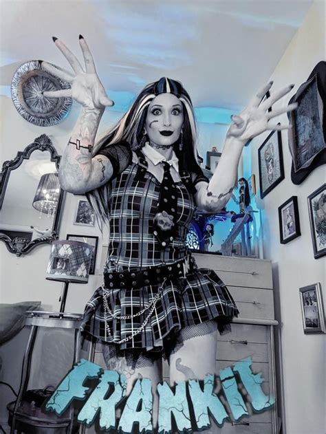 Cosplaying As Frankie Stein Reel Drama From Monster High Rcosplay