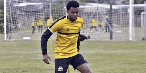 Moacir é Regularizado E Pode Estrear Pelo Vila Nova Futebol Na Veia