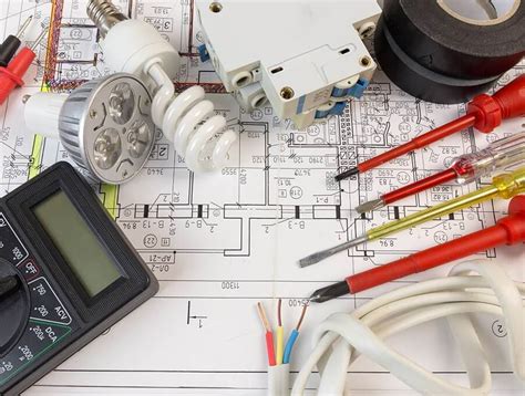 GUÍA DE INSTALACIONES ELÉCTRICAS FÁCIL Y BÁSICA PARA SU CASA EN PDF