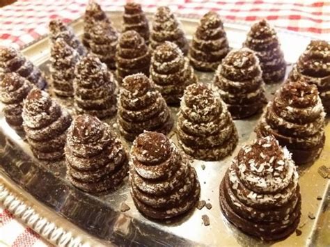 Braduti Din Biscuiti Si Ciocolata Retete De Pasti Culinar Ro