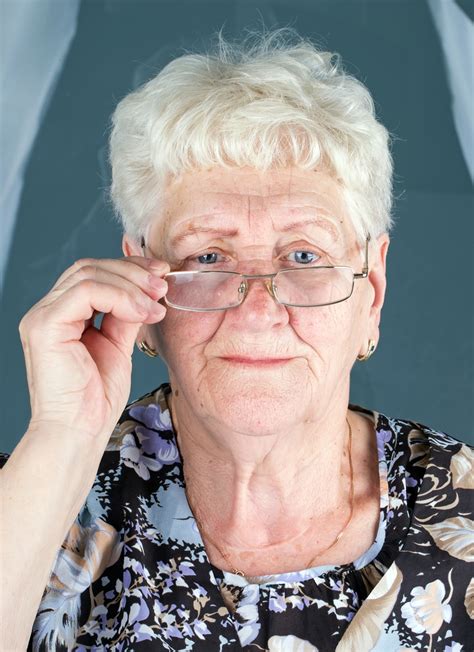18 Grandmas Who Are Keeping It Real