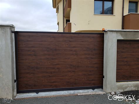 Плъзгащи се дворни врати пешеходна врата и оградни пана в Божурище КОДКИ БЪЛГАРИЯ ЕООД