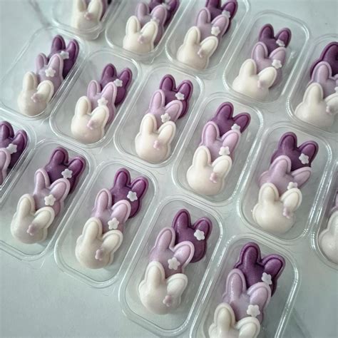 Juho2n72 분당 영어유치원으로 배송된 생일답례떡입니다 토끼바람떡3구 수박설기 음료로