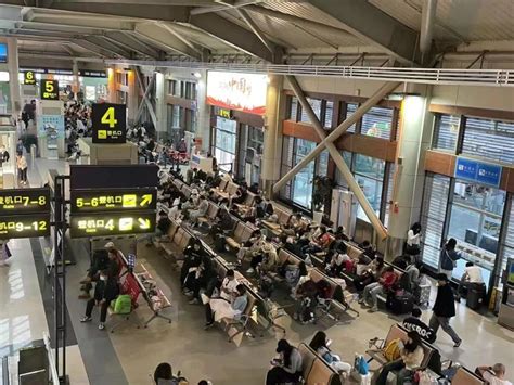 “五一”假期 丽江机场运送旅客 1143万人次 丽江网