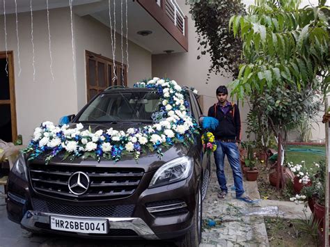 Wedding Car Decoration 54 Flower N Petals